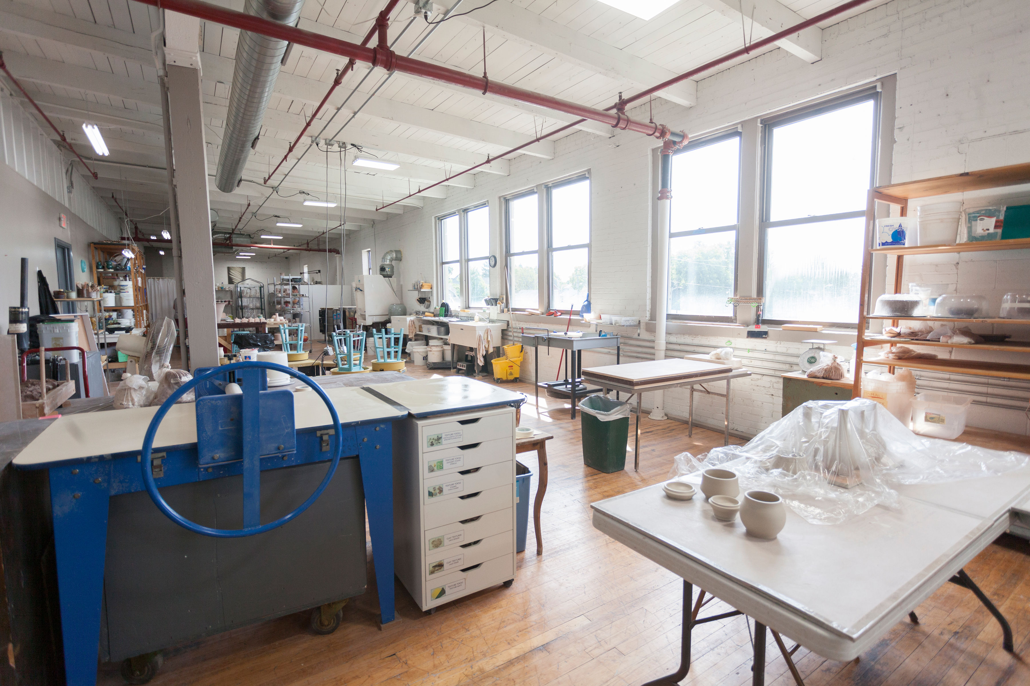 Artistic Earth Pottery – A Studio for All Things Clay!